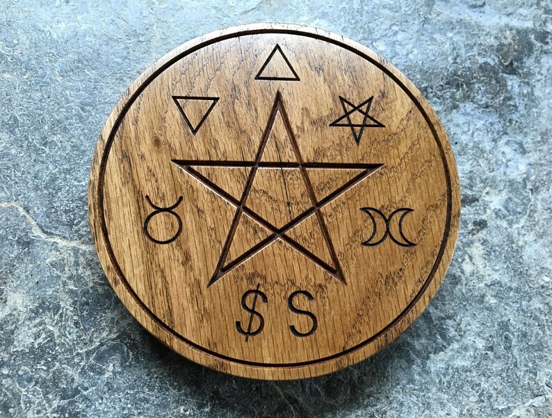 GARDNERIAN WICCA PENTACLE Witchcraft Altar Pentacle Carved in Solid Oak ...