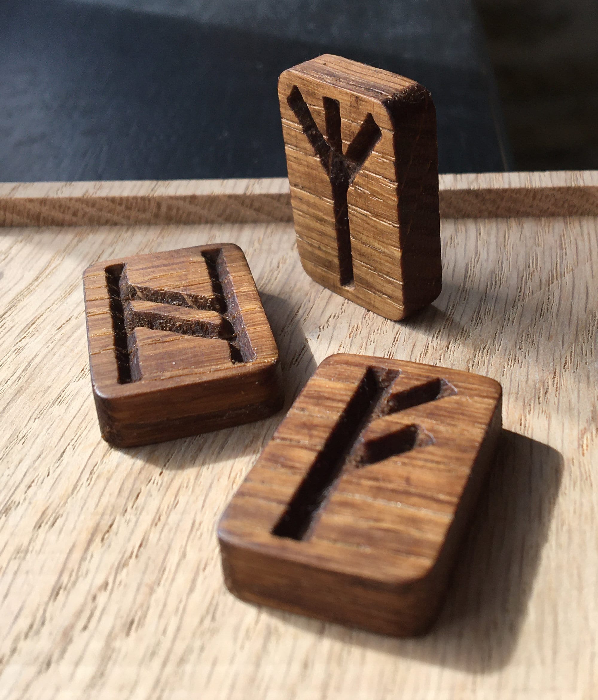 Oak Carved ANGLO-SAXON RUNE Set futhorc With Custom Oak Box - Etsy