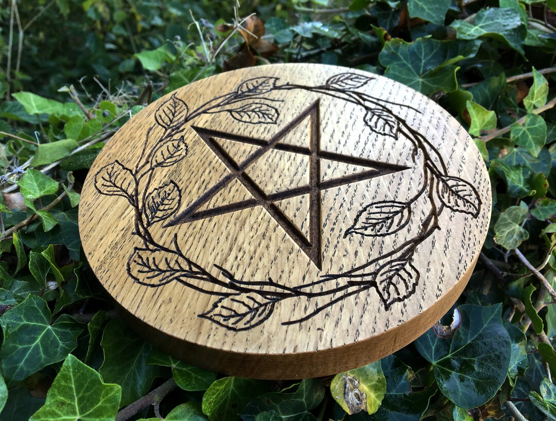 CUSTOM ALTAR PENTACLE - Carved in Solid Oak With 13 Leaves - Etsy