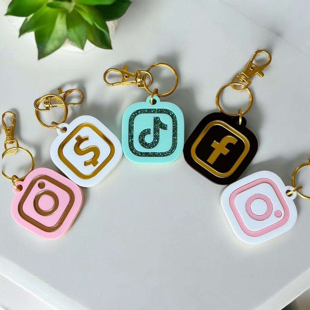 Social Media Keychain Tap and Follow Keychain NFC Keychain Smart ...
