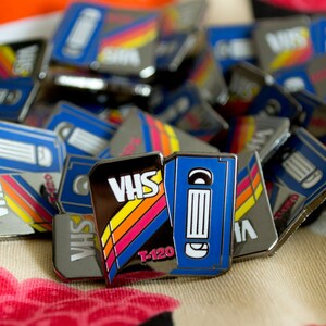 VHS Enamel Pin - Etsy