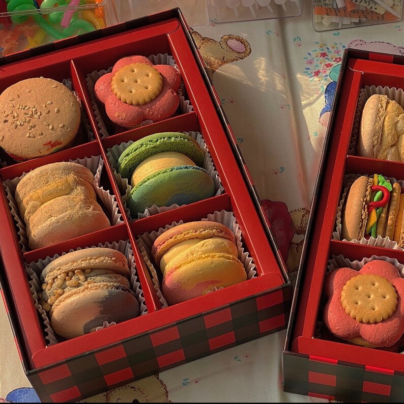 Red Black Checked Hard Cardboard Bakery Boxes With Clear - Etsy