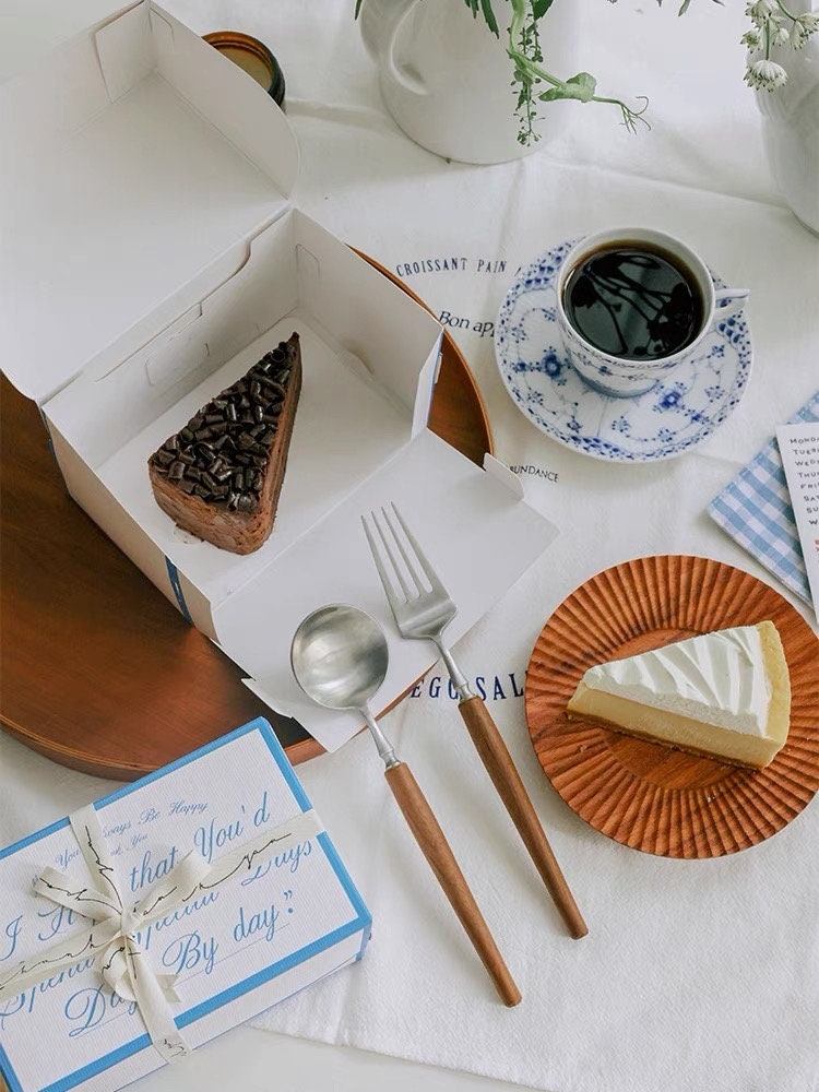 White and Blue Cake Boxes With Cardboards – Cookies Packaging- Baked ...