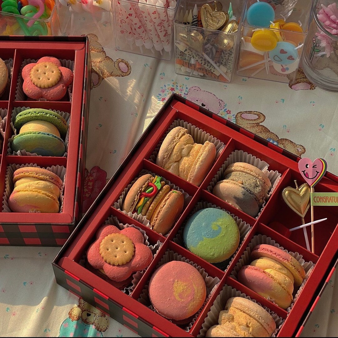 Red Black Checked Hard Cardboard Bakery Boxes With Clear - Etsy