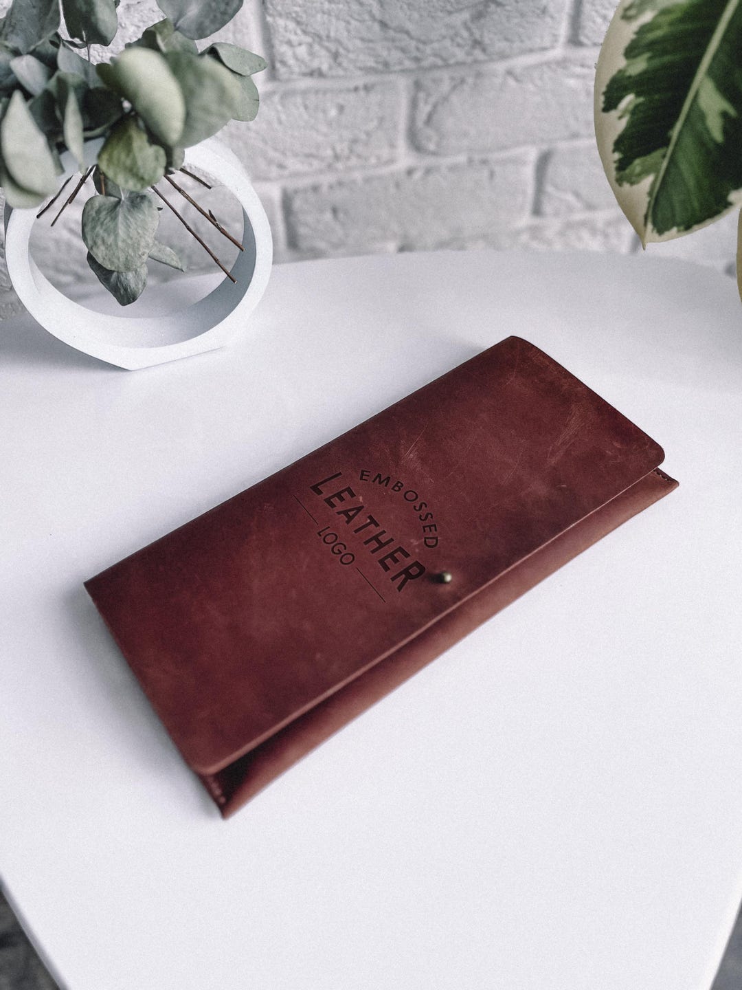 Personalized Leather Check Holder – Custom Logo Embossing, Restaurant ...