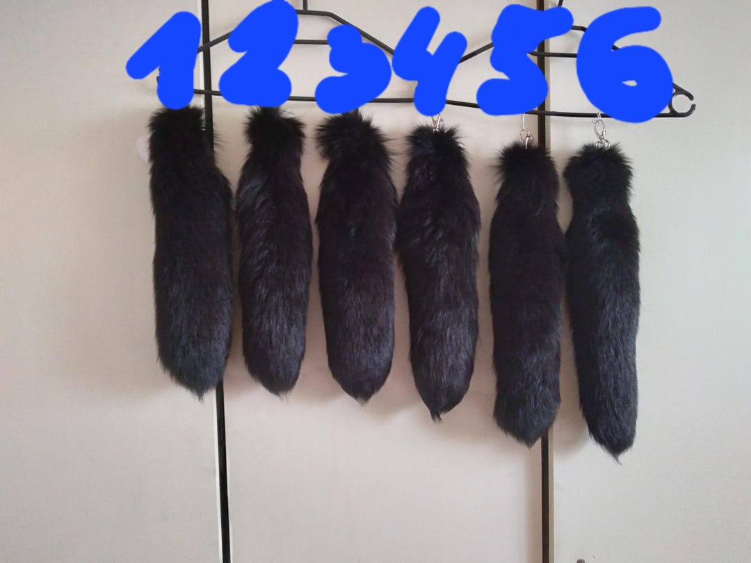 Black Fur Keychains Real Fox Tails Keychains Eco-friendly Tails Tails ...