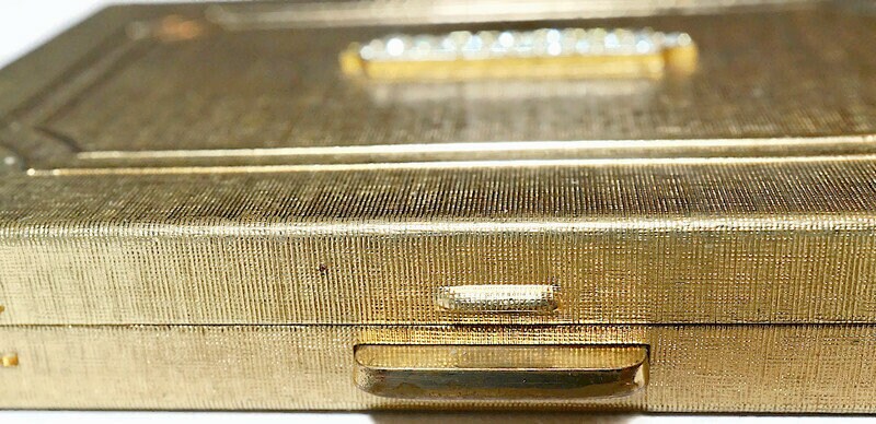 Vintage Max Factor Compact With Makeup Mirror Textured Gold Tone Powder ...