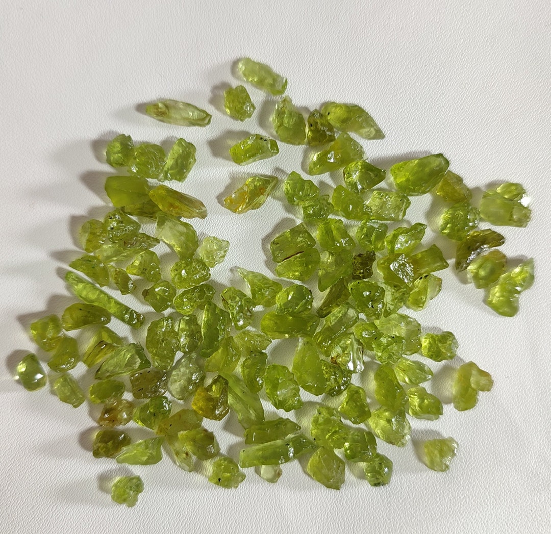 Variation Listing of Clean Peridot Raw Wholesale Peridot Raw Rough ...