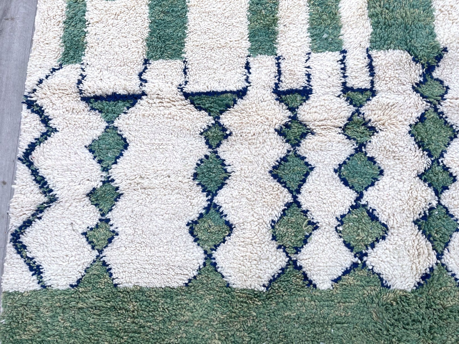 Costum Moroccan Green Rug , New Berber Design Hand-knotted Moroccan Rug ...