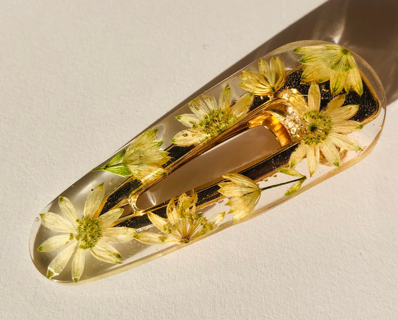 Handmade Resin Hair Clips With Real Handpicked Dried Flowers | Etsy