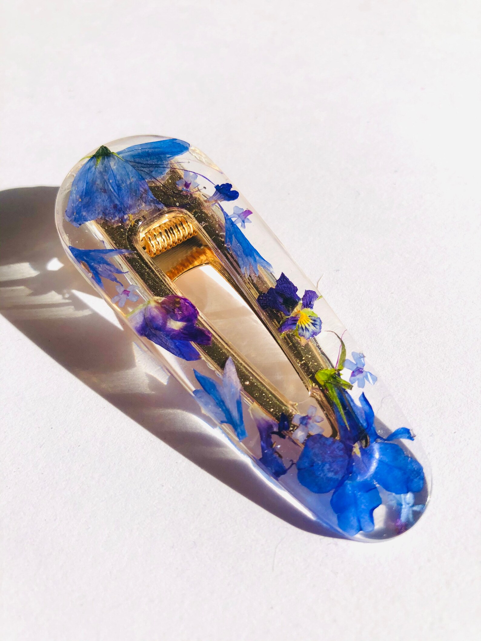 Handmade Resin Hair Clips With Real Handpicked Dried Flowers | Etsy