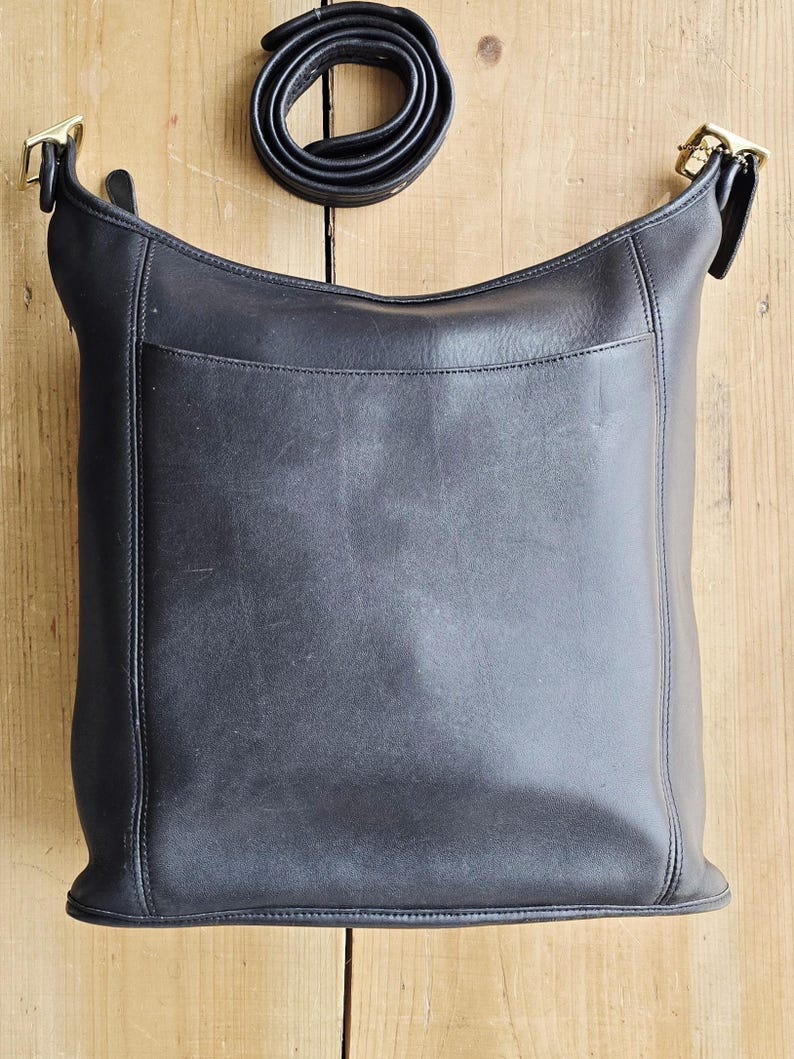 Vintage Coach 9060 Slim Duffle Sac - Vintage Coach Bag - Coach Hand Bag ...