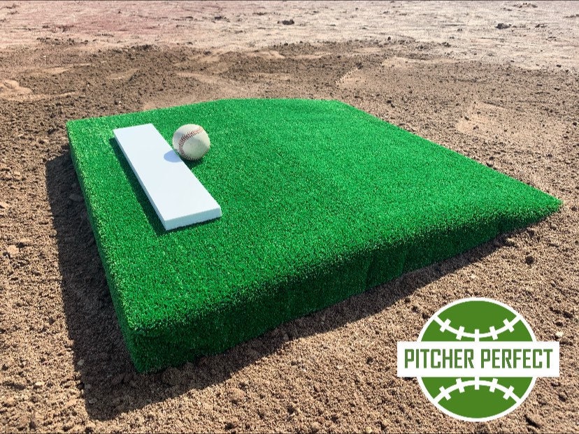 PM200 Portable Pitching Mound / Pitchers Mound / FREE & FAST SHIPPING ...