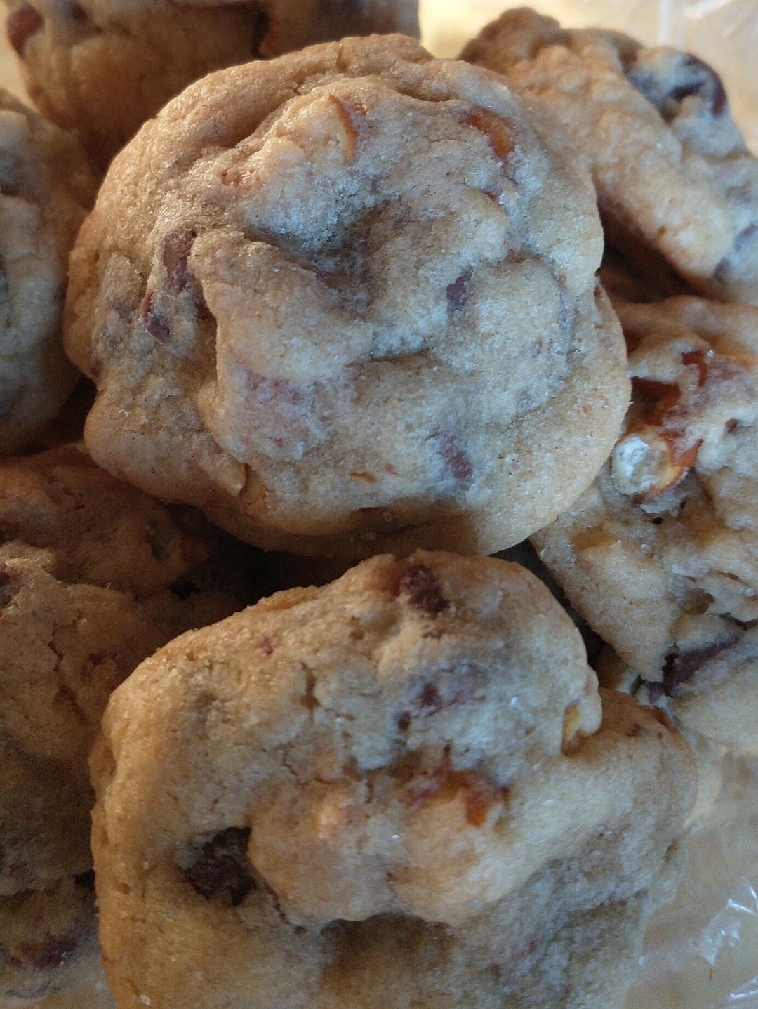 Sweet & Salty Peanut Butter Chip Cookies 1 Doz, Easter Cookies ...