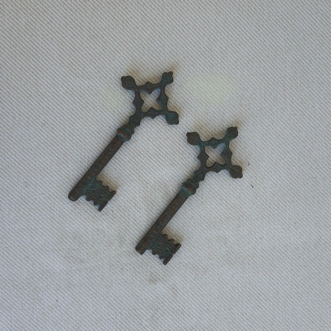 Vintage Church Iron Key , Set of 2 Pieces Iron Door Key , Old Key ...