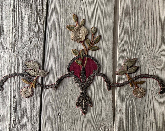 One Large Victorian Antique Applique With Floss and Metallic Thread ...