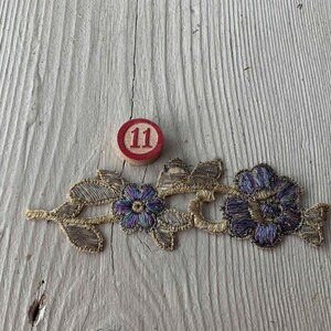 1 Antique Metallic Thread Embroidered Applique ref A-5471 Box 7 - Etsy