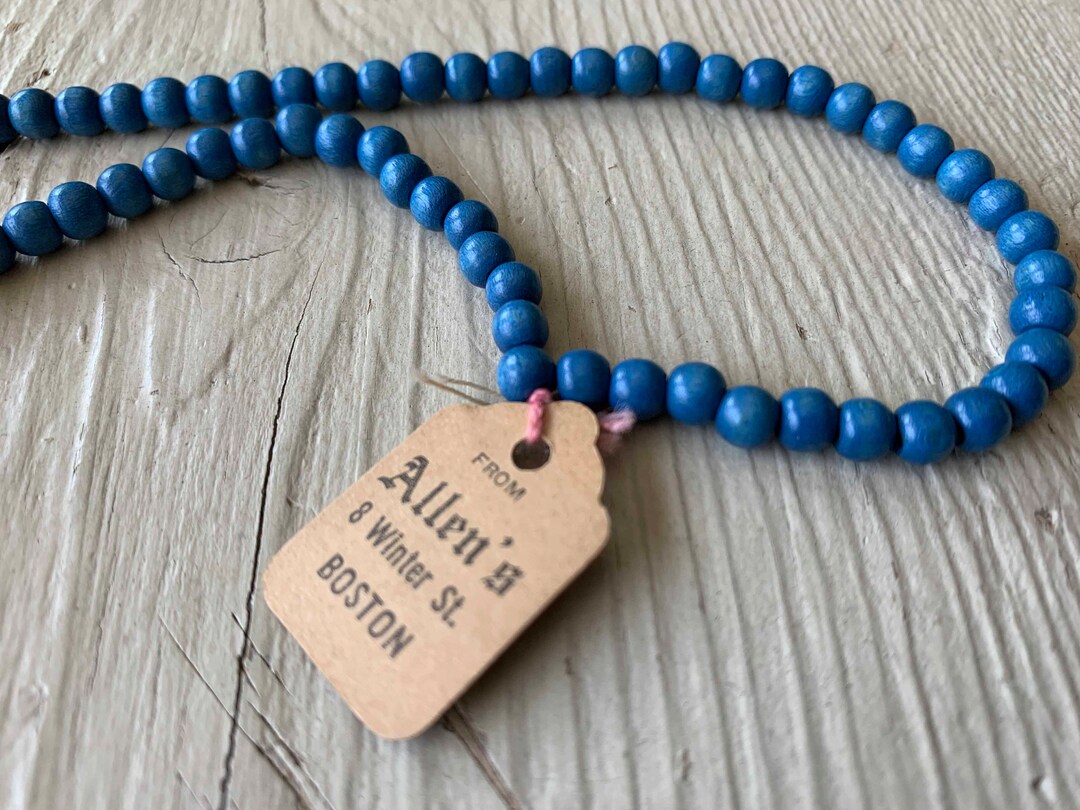 Small String of Antique Wood Beads (A-4071 Box 7) - Etsy