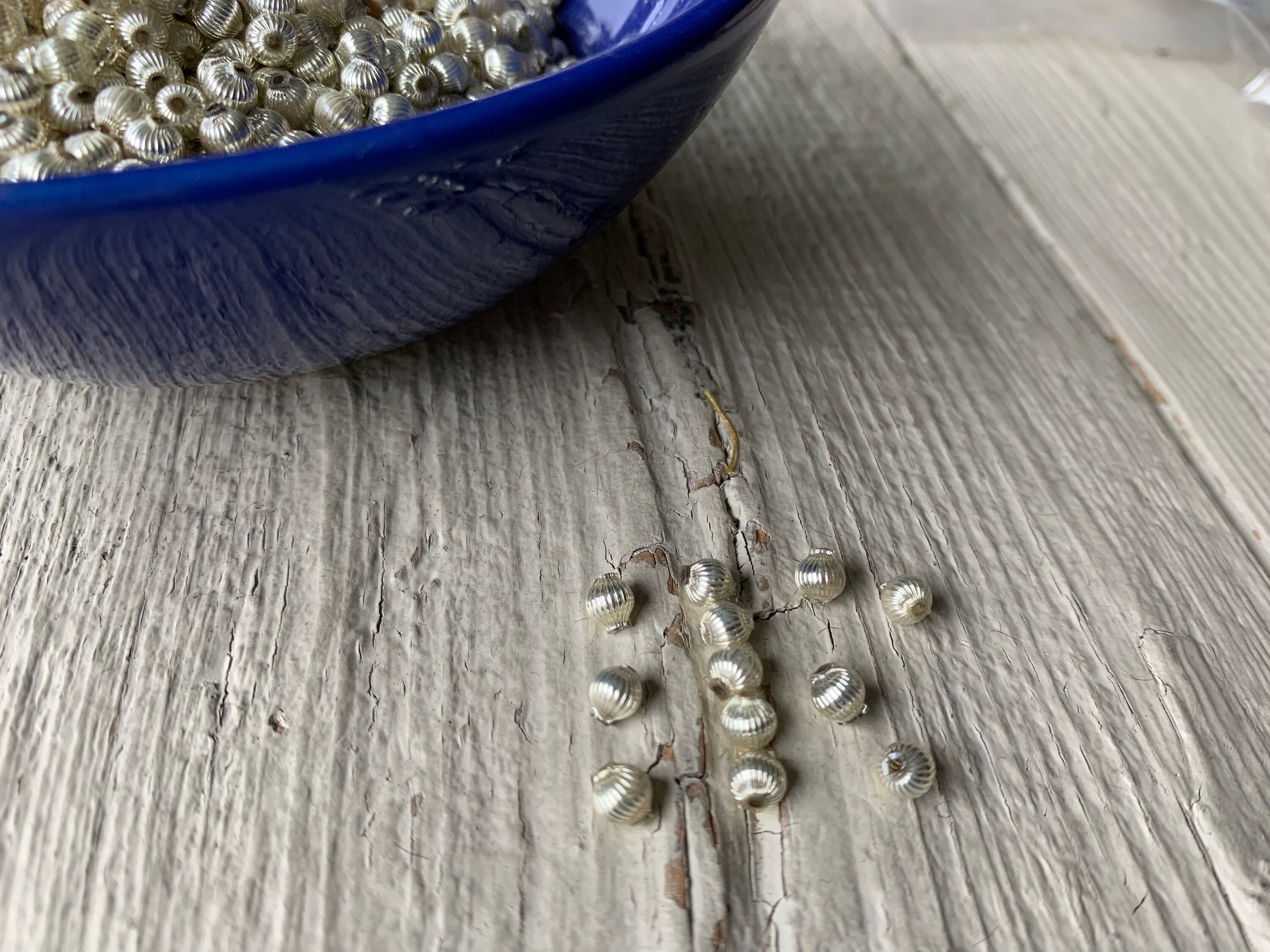 12 Pieces Antique Glass Beads (B-55A Box 1) - Etsy