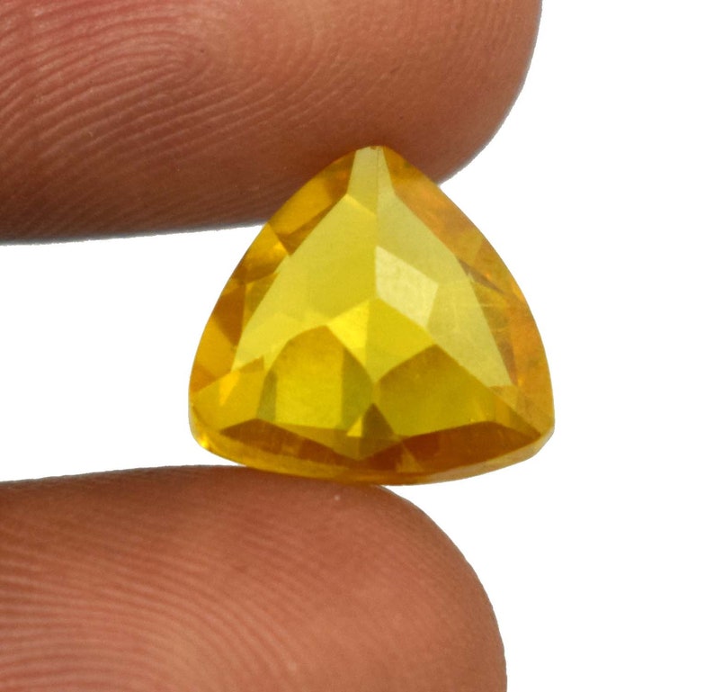 Srilankan Yellow Spinel Great Luster Gemstone Trillion Cut | Etsy