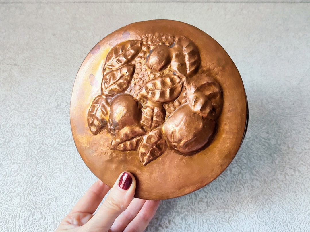 Copper Mold Vintage / Farmhouse Kitchen Wall Decor / Vintage Rustic ...