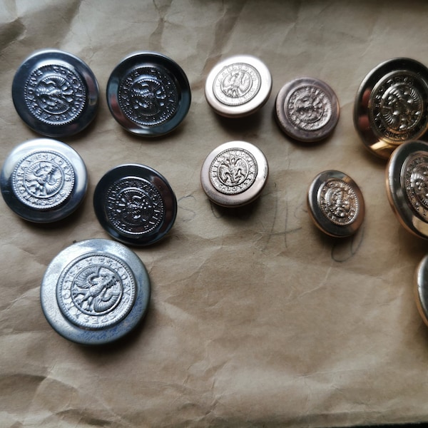 Antique Buttons - Etsy Canada