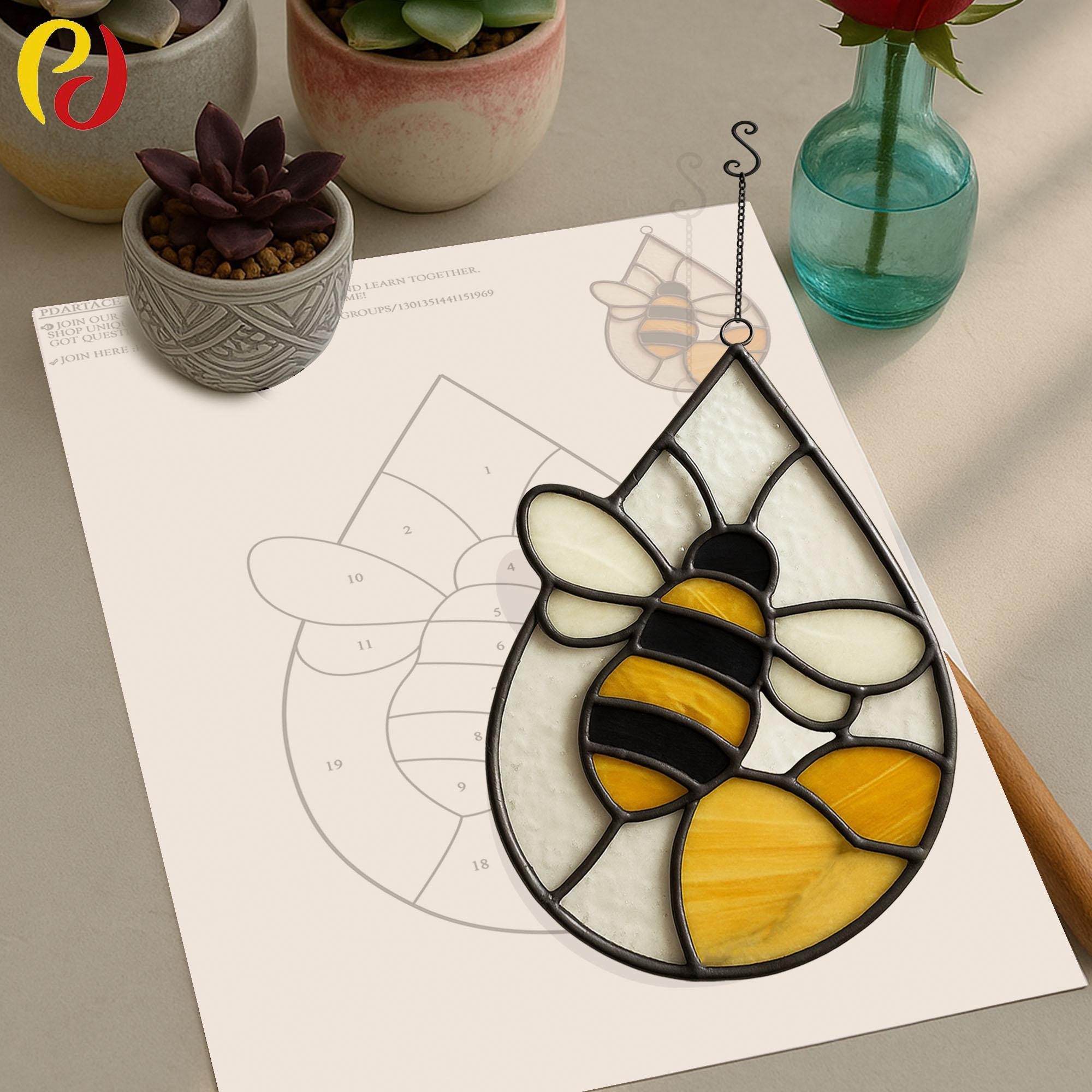 PDACE81 Teardrop Bee Stained Glass Pattern, Stained Glass Patterns ...