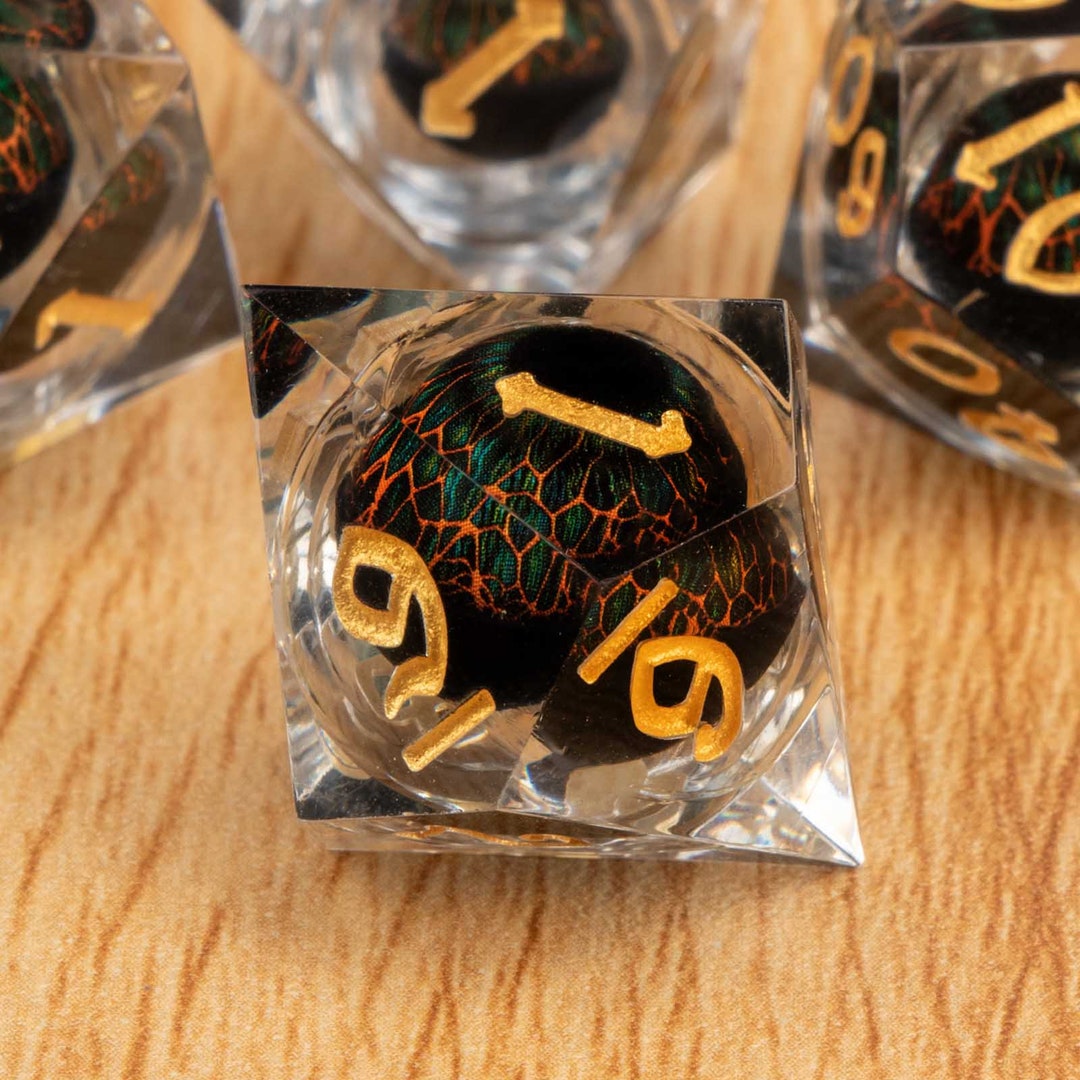 7 Piece DND Eye Dice Set for D&D Gifts, Dungeon and Dragon Dice, Liquid ...