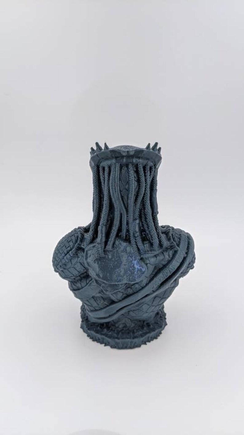 The Predator Wolf Predator Bust Predators Predator 2 the | Etsy