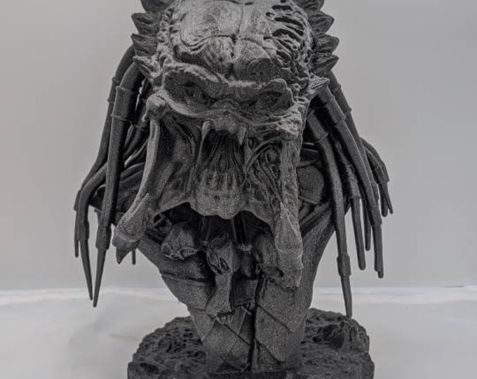 The Predator : Wolf Predator Bust, Predators, Predator 2, the Predator ...