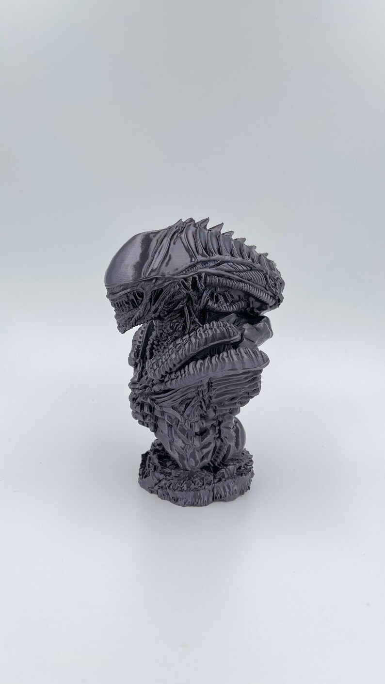 Alien, Aliens, AVP, Alien Warrior, Queen Alien, Weyland Yutani, Ripley ...