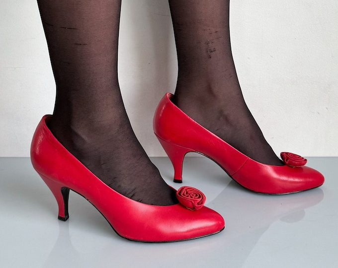 90's Vintage Cute Retro Rose Mid-heel Pumps in Love Red - Etsy