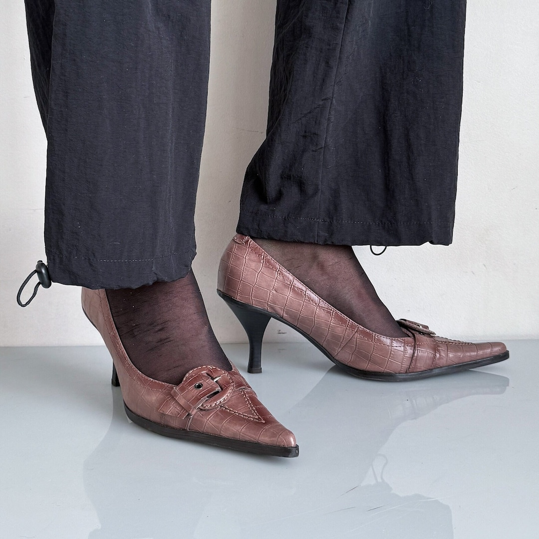 90's Vintage Iconic Croc Pointed Toe Pumps in Cool Brown - Etsy