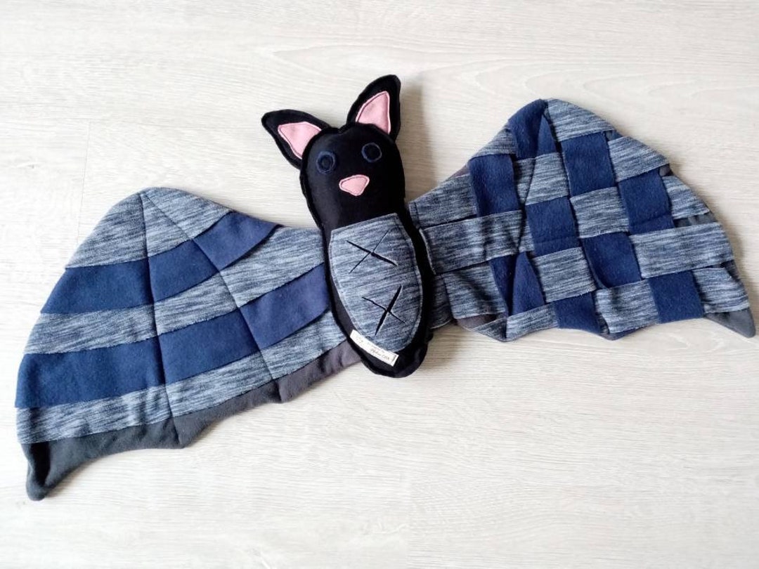 Sniffing Toy bat for Dogs, Cats, Environmentally Friendly, Indoor ...