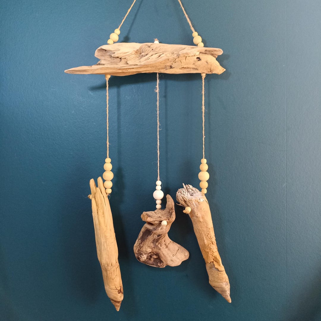 A Very Pretty Wind Chime Made of Exceptionally Pretty Driftwood With ...
