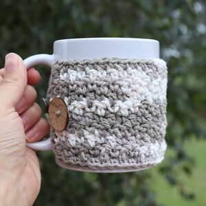 Blossom Mug Cozy Pattern | Crochet Mug Wrap | Easy Mug Warmer | Mug ...