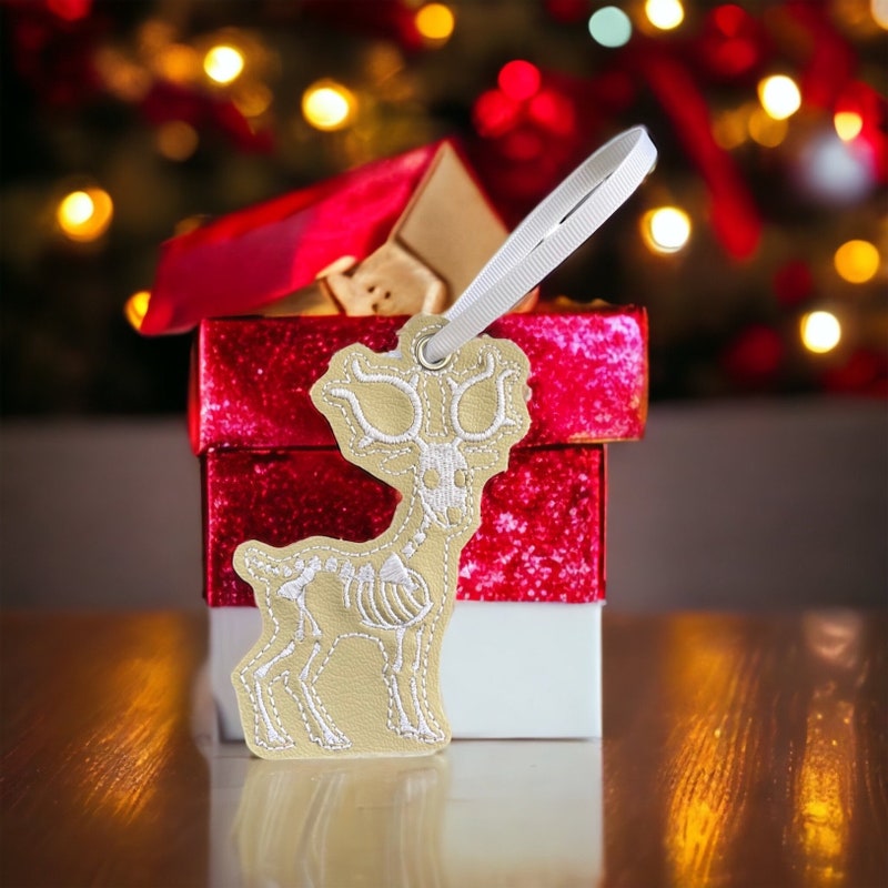 Reindeer Skeleton - Etsy