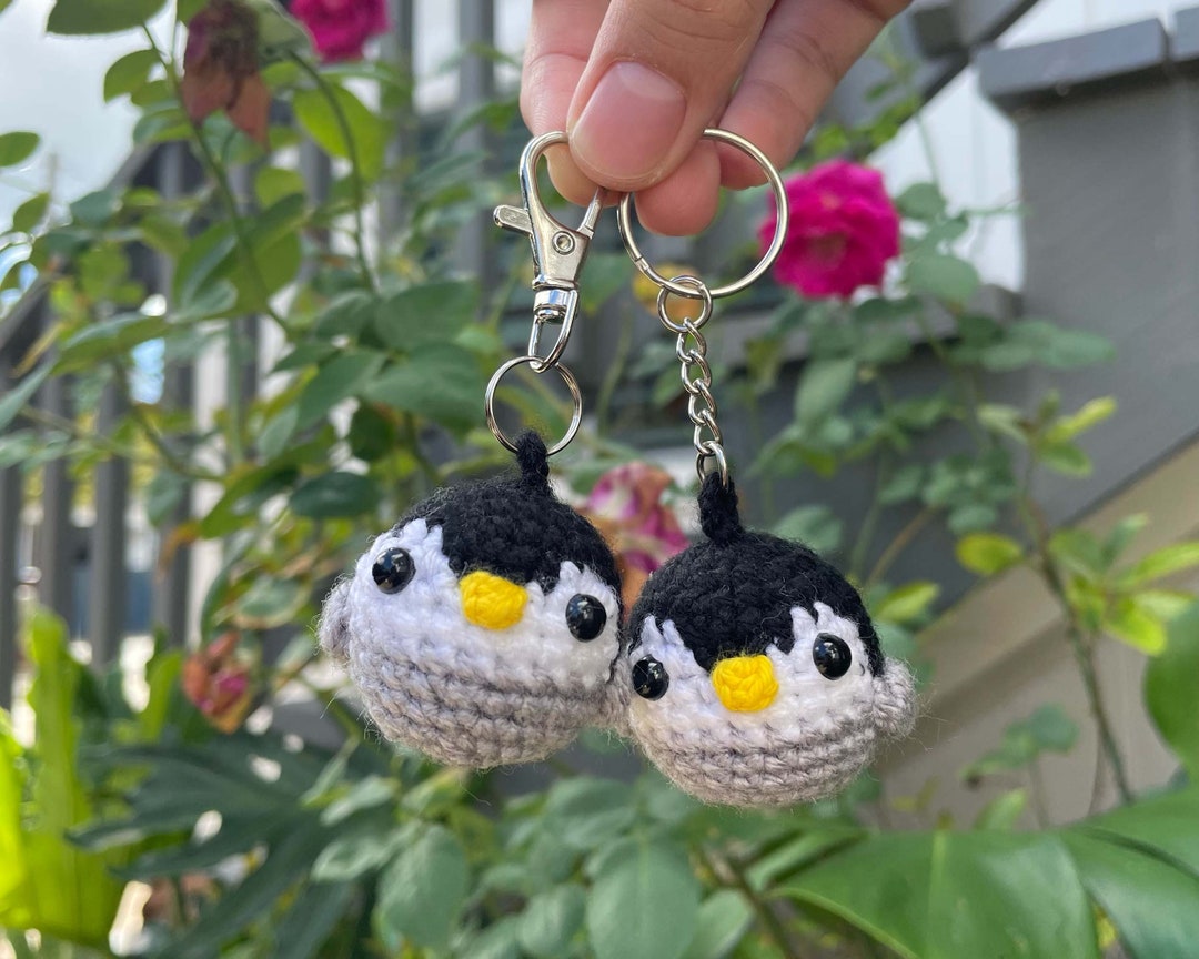 2 Pieces Matching Crochet Couples Keychains Kissing Penguins - Etsy