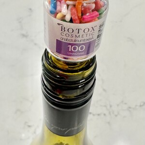 Rainbow Sprinkles Resin Botox Vial Wine Bottle Stoppers. Great Injector ...