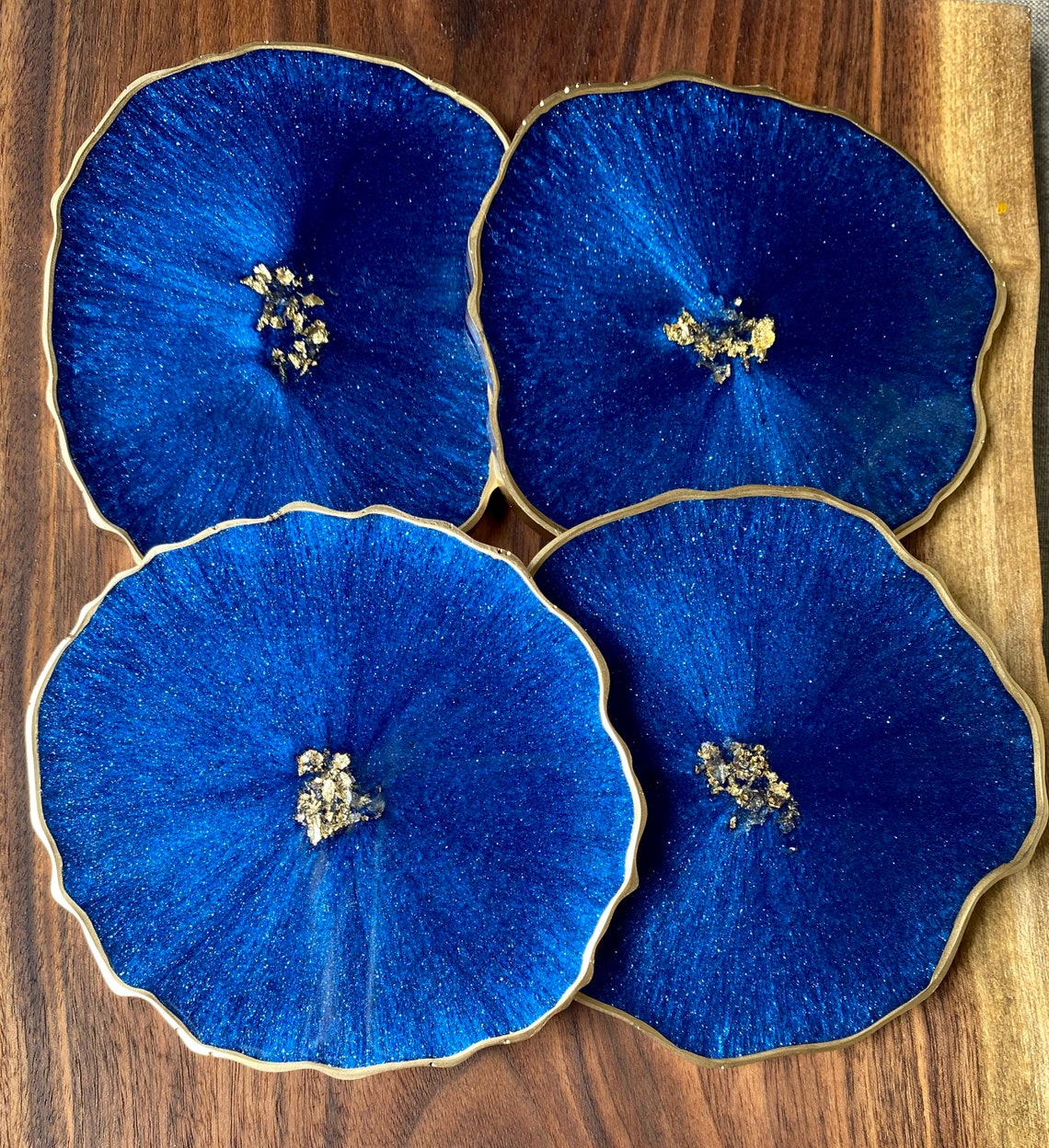 Geode Navy Blue Resin Coaster Set and Serving Tray With Modern Gold Bar ...