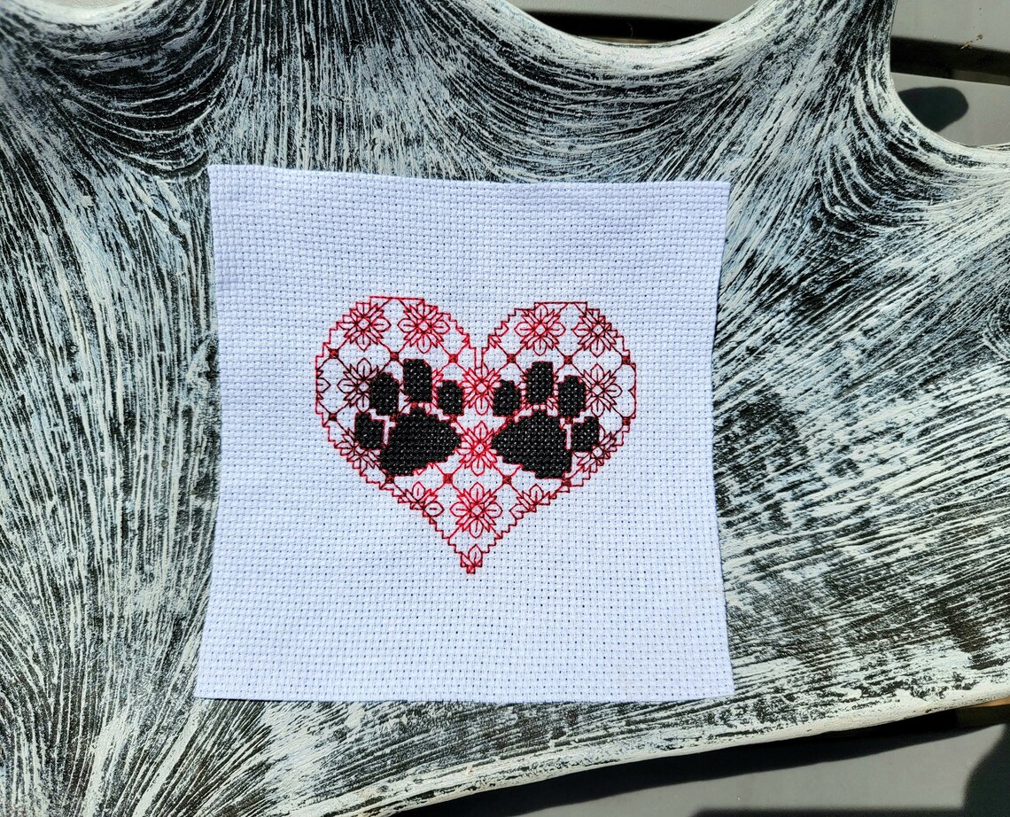 PAW PRINTS With HEARTS - Blackwork & Cross Stitch Blend - Pdf Digital ...