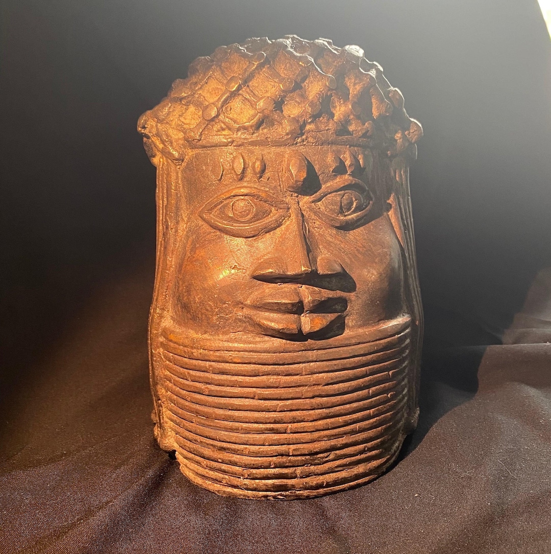 KING OBA of Benin, Collectible Bronze Head. Magnificent Sculpture, Art ...
