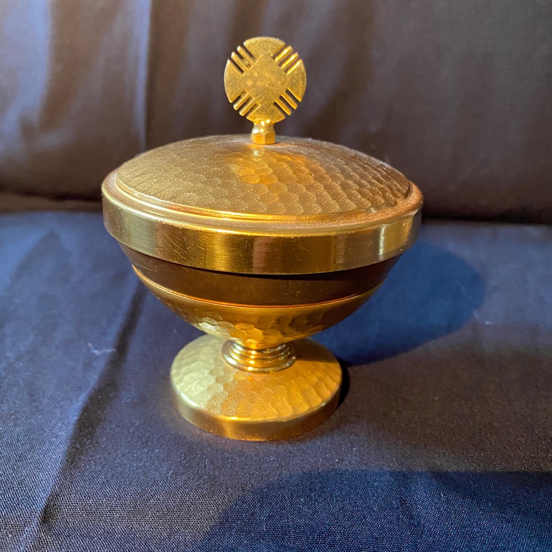 CUSTOD. Pyxis, LITURGICAL Object From Canada. Christian And/or Catholic ...