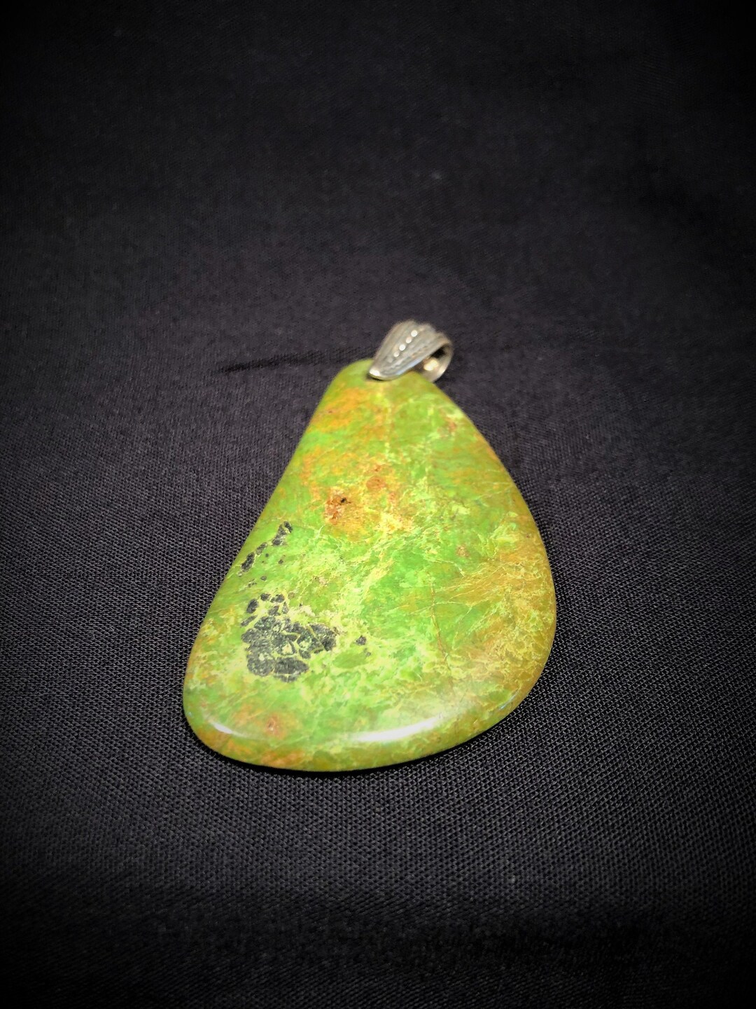 GASPÉITE and SILVER, Solid PENDANT With Polished Green Stone, Gaspésie ...