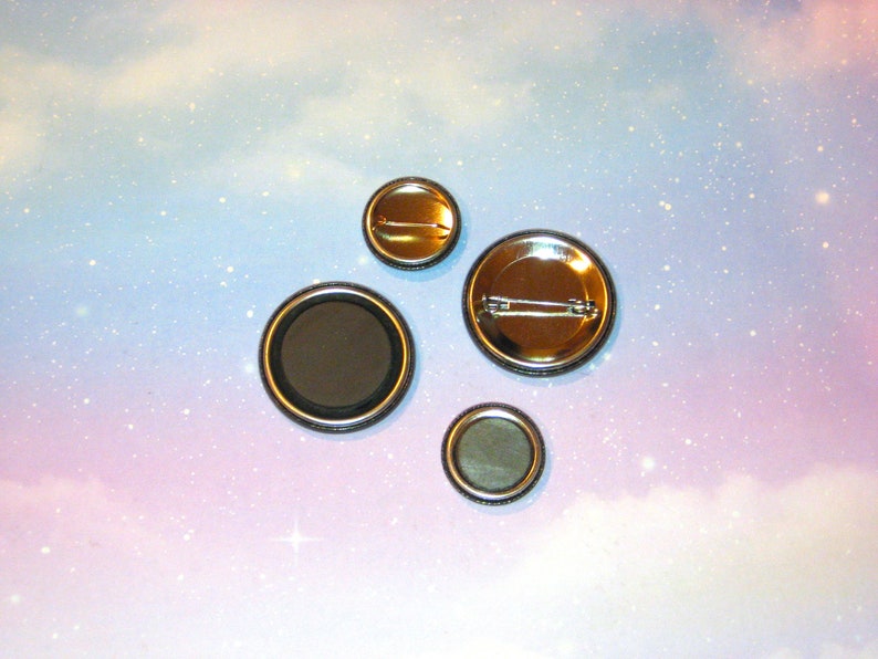 Plural Pride Ampersand Button Pin or Magnet - Etsy