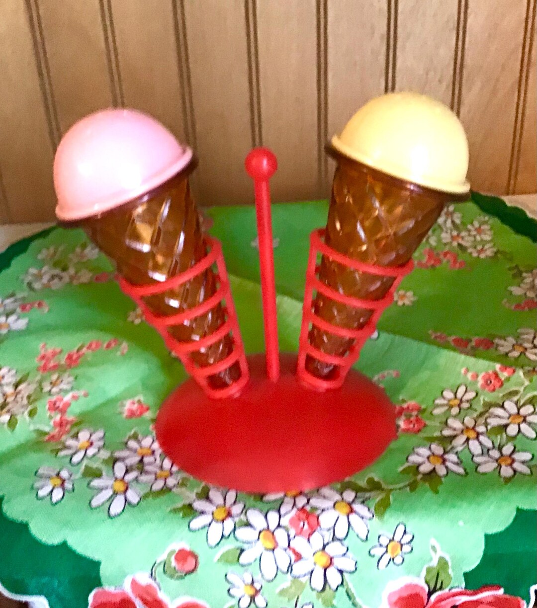 Ice Cream Cone Shakers in Stand, Shakers, Kitsch, Kitsch Shakers ...