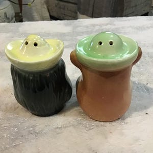 Dog Salt and Pepper, Shakers, Salt and Pepper Shakers, Dog Head Shakers ...