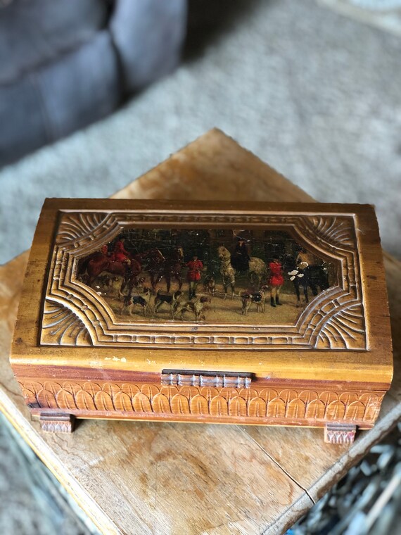 Carved Tramp Art Hunting Scene Box/Jewelry/Keepsake B… - Gem
