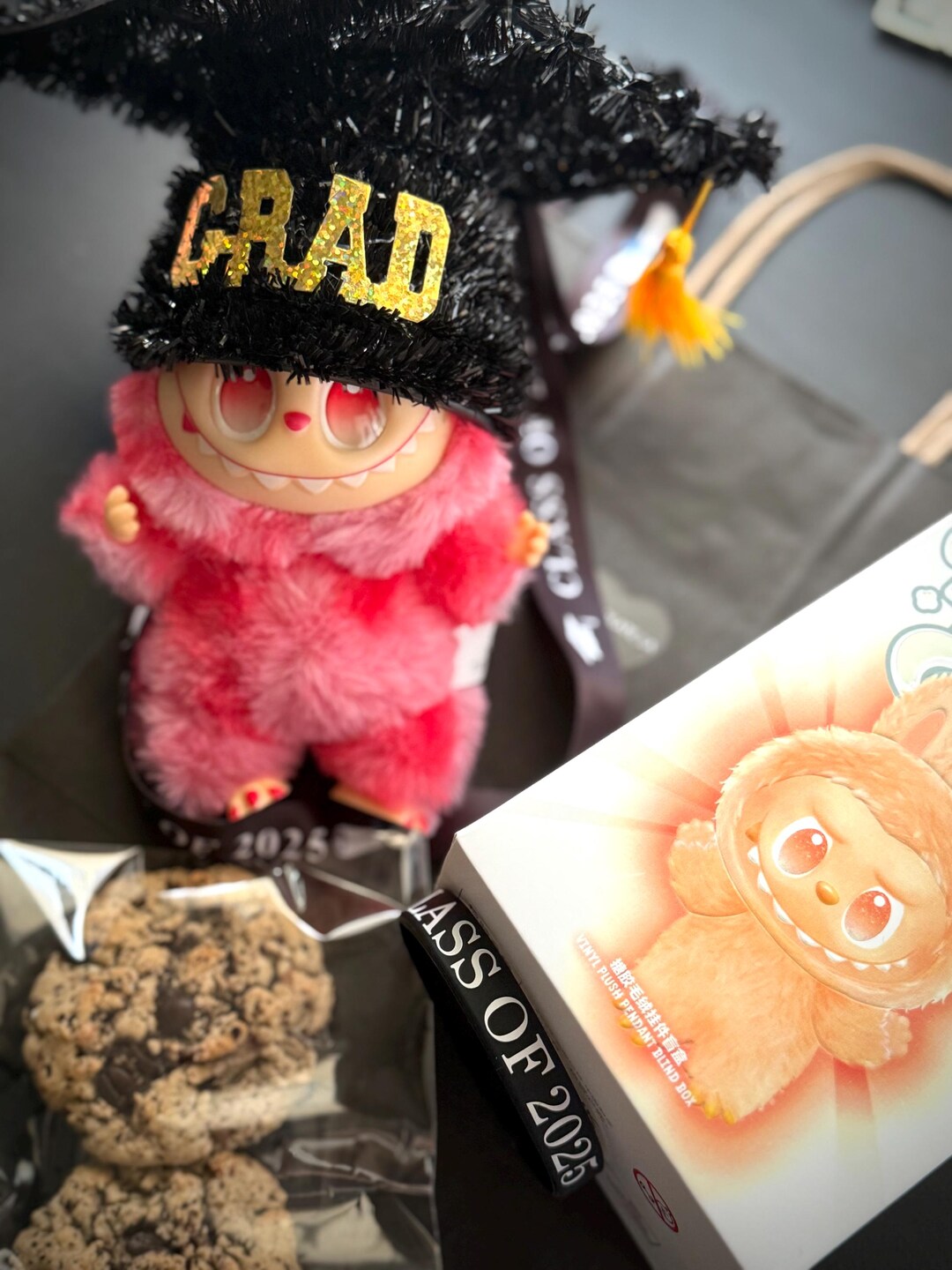 LABUBU Big Into Energy With Graduation Hat & Lanyard (LOVE) - Etsy