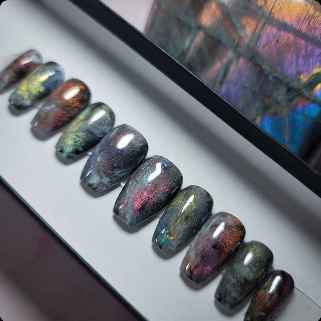 Labradorite Press on Nail Set - Etsy